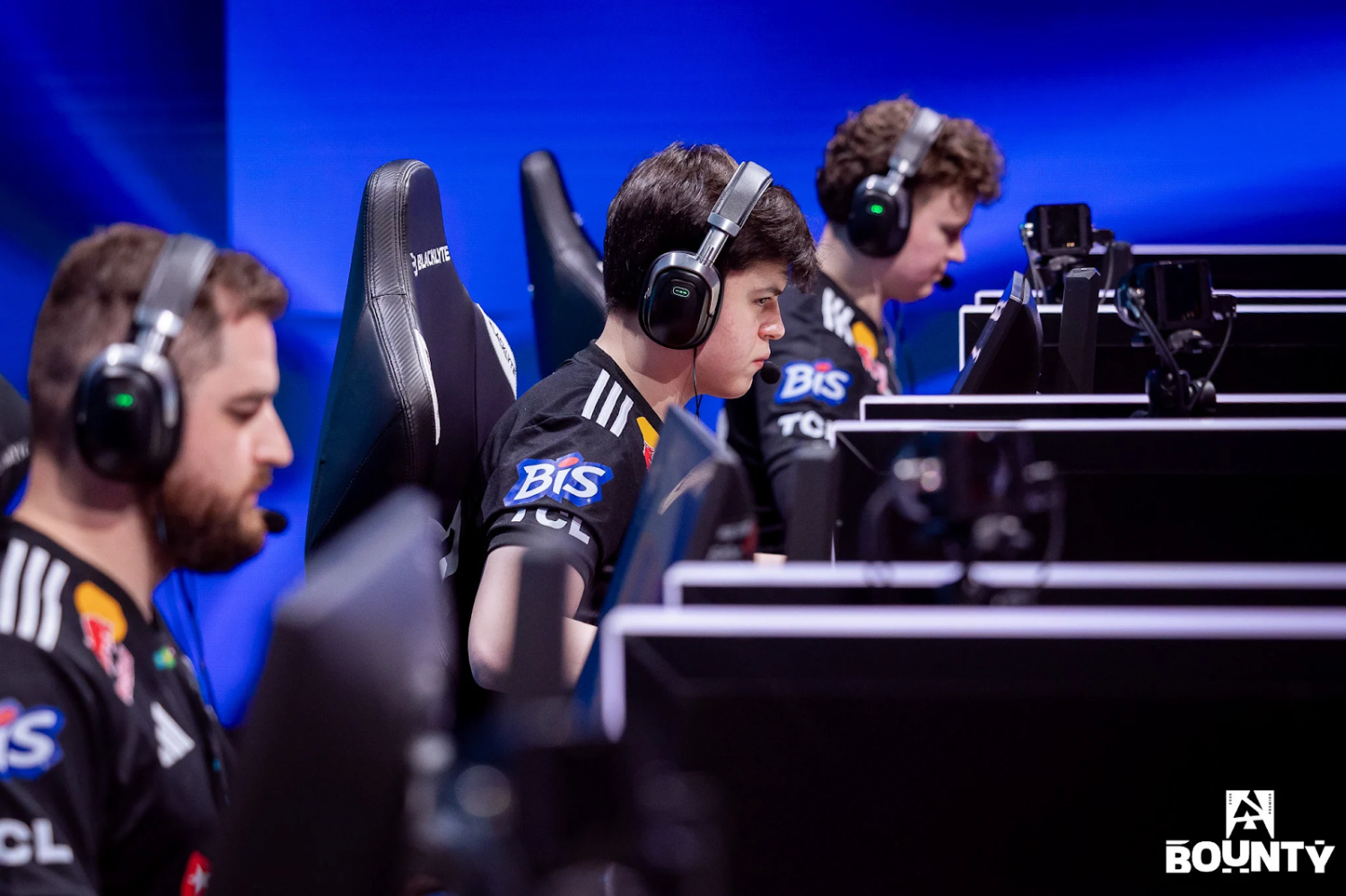World Ranking of CS2 Players in 2026 – LIS-SKINS Blog